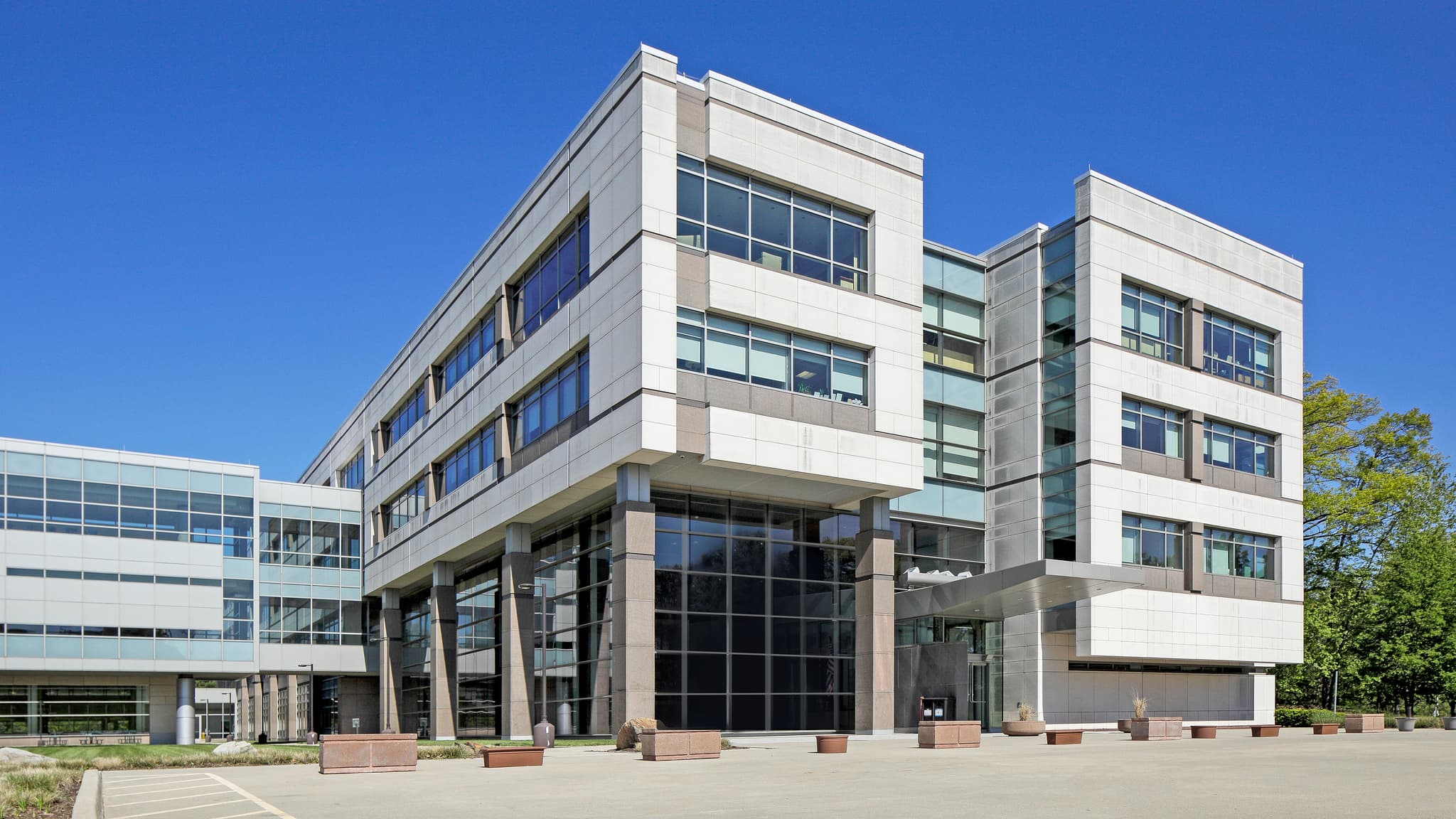 NEST | Northeast Science & Technology Center